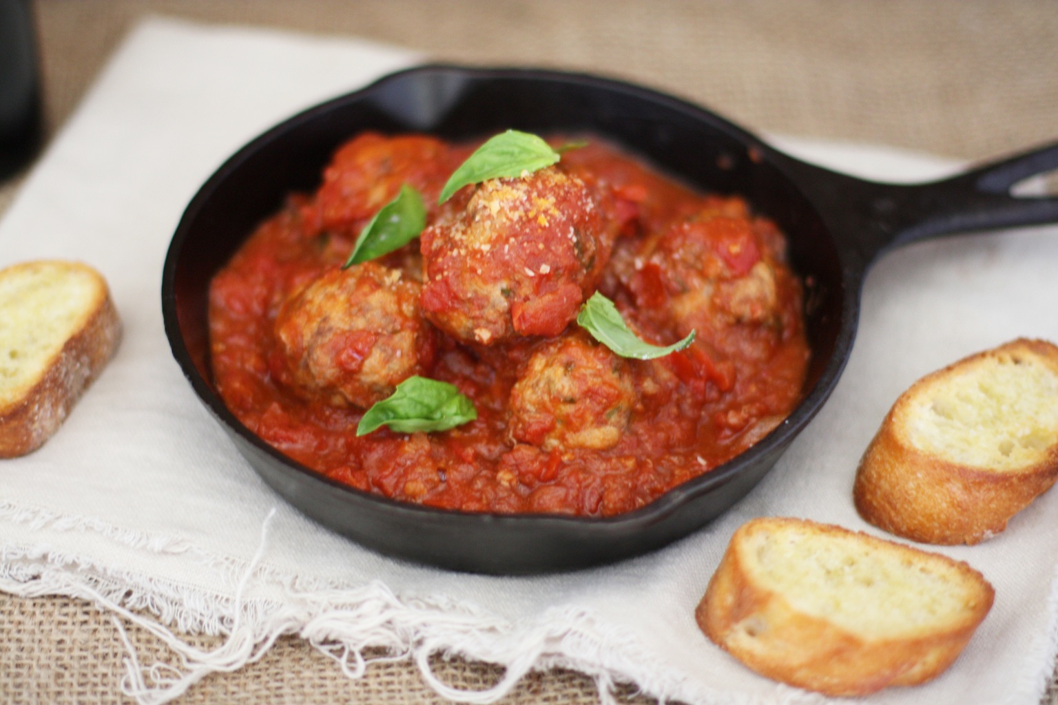 Ricotta Meatballs with Chianti Sauce